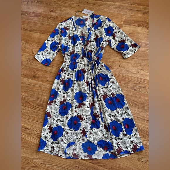 Tucker NYC | Dresses | Nwt Tucker Nyc Elbow Sleeve Silk Wrap Dress S ...